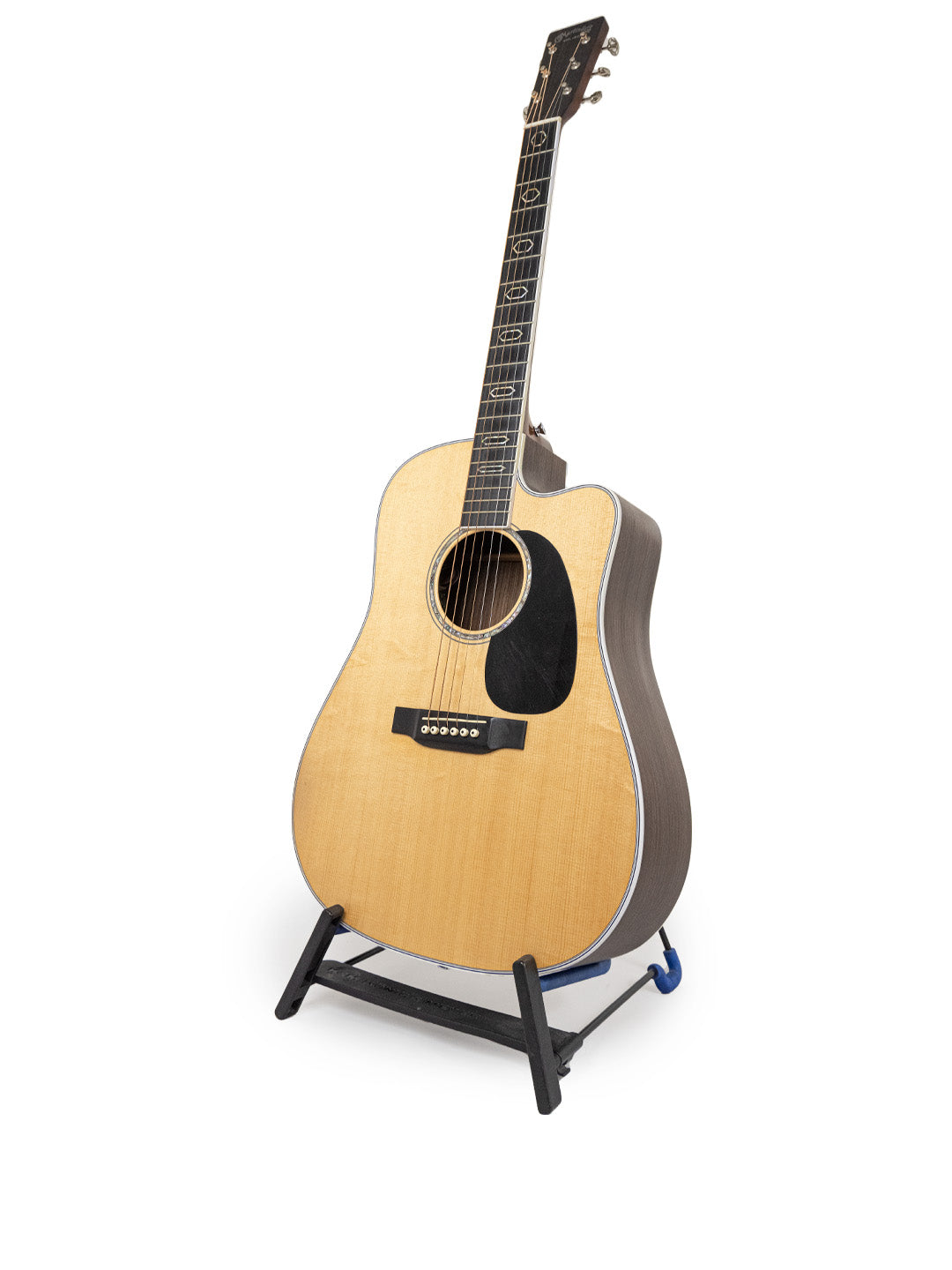 Martin DC Aura GT Dreadnought – USA 2019 - Premier Guitars
